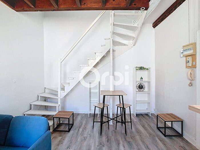 Appartement à louer - Centre Ville, Périgueux - 2 pièces - 1 chambre