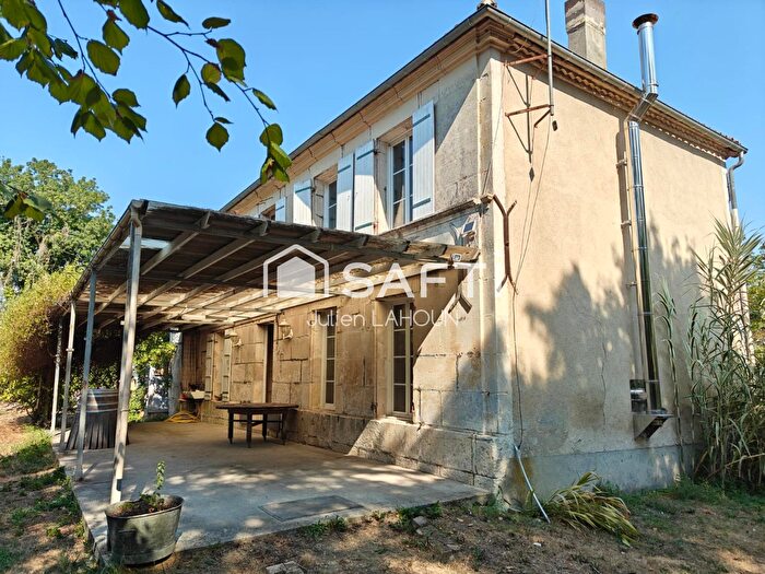 Maison 7 pièces à vendre - Brives-sur-Charente