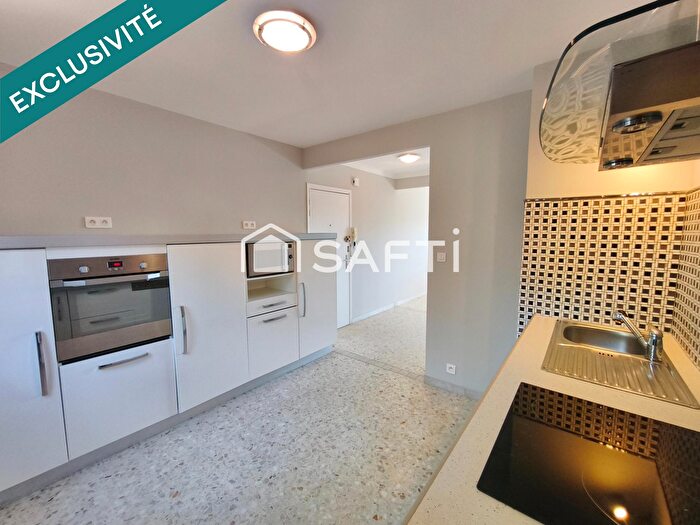 Appartement à vendre - Bastia, Centre-ville, Cardo - 4 pièces - 3 chambres