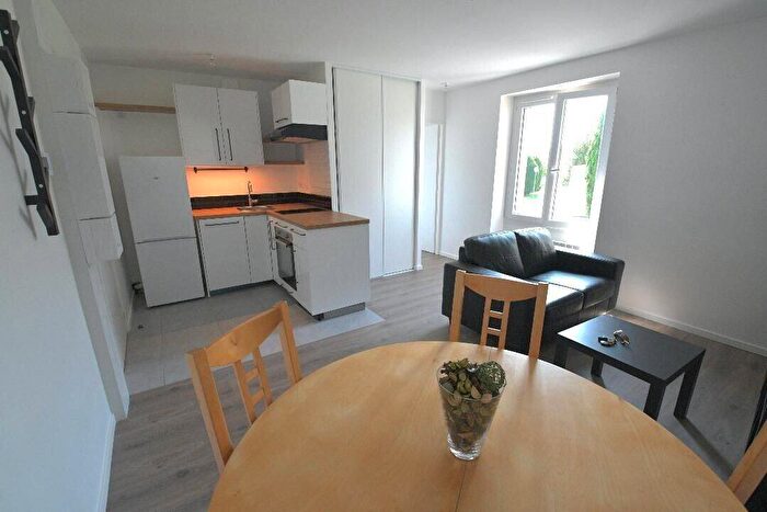 Appartement à louer - Belle Croix, Ozoir-la-Ferrière - 2 pièces - 1 chambre