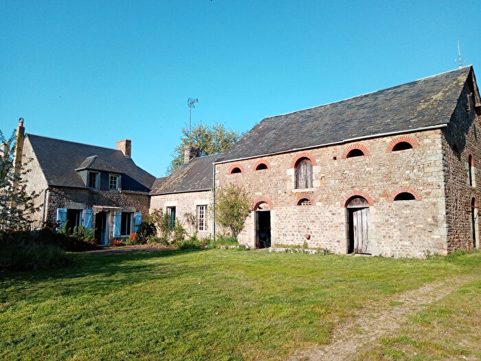 Maison à vendre - La Pallu - 3 pièces - 2 chambres