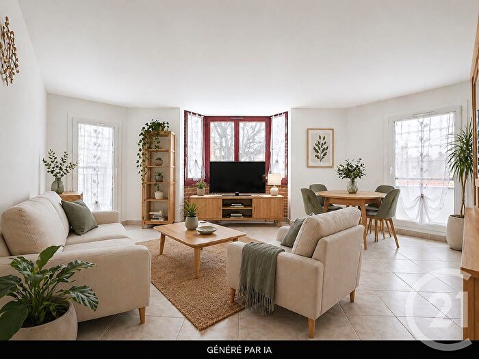 Appartement 4 pièces à vendre à Montreuil, Signac, Mûrs à Pêches