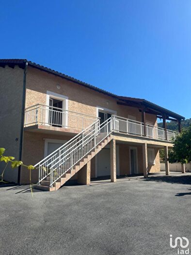 Maison à vendre - Thiers - 5 pièces - 4 chambres