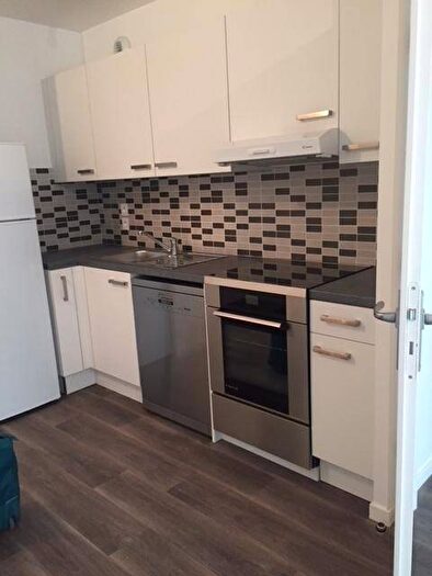 Appartement à louer - Plateau-Grèves-Europe-Gare du Stade-Fossés Jean, Colombes - 2 pièces - 1 chambre