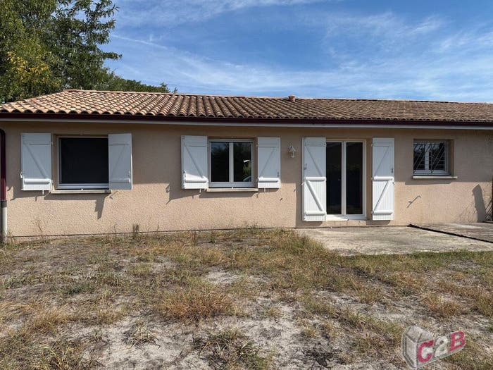 Maison 4 pièces à louer à Noaillan