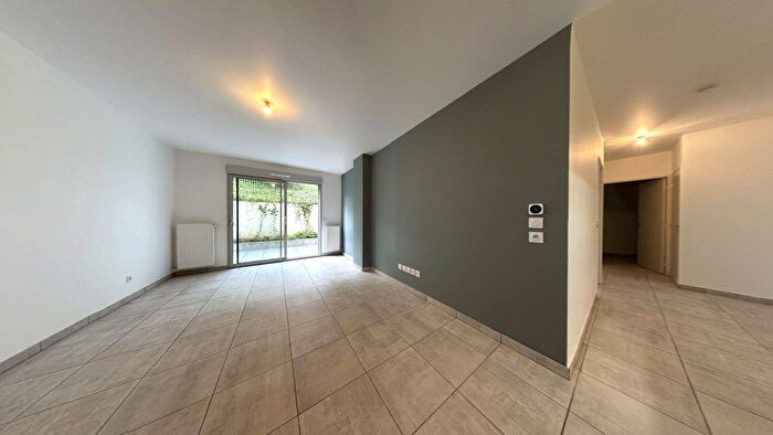 Vassieux, Caluire-et-Cuire : Appartement 3 pièces à louer