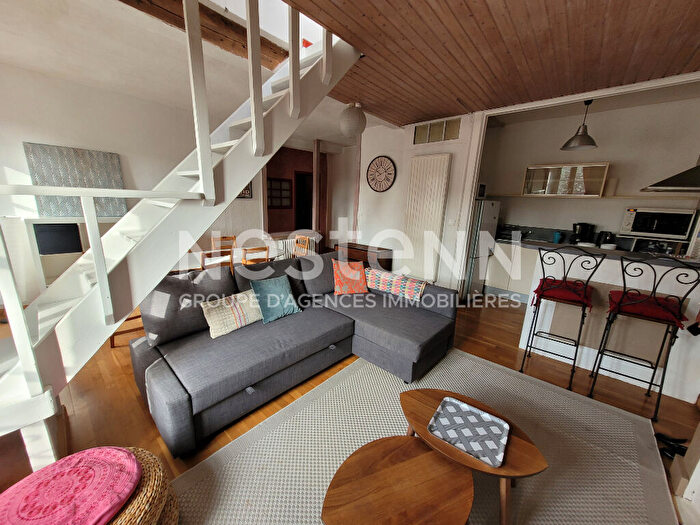Appartement 3 pièces à Vannes, Centre-ville, Le Port, à louer