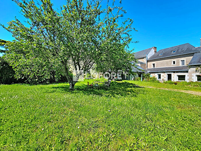 Feneu - Maison 15 pièces à vendre