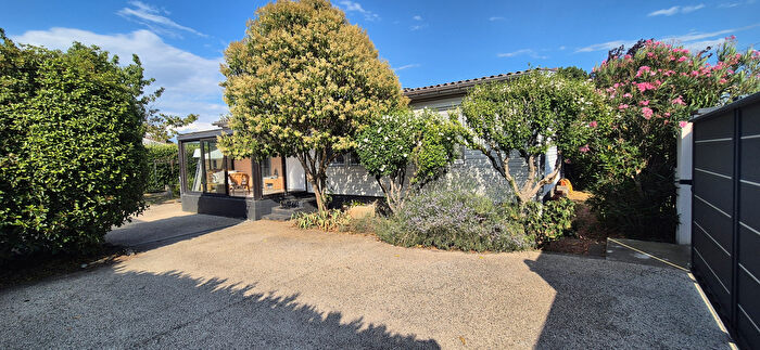 Charmes-sur-Rhône - Maison 4 pièces à vendre