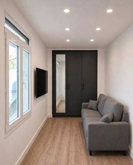 Appartement à louer - République-Gare-Porte de Paris, Saint-Denis - 1 pièce