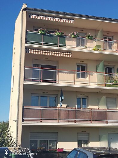 Appartement à louer - Saint-Romain-de-Jalionas - 2 pièces - 1 chambre