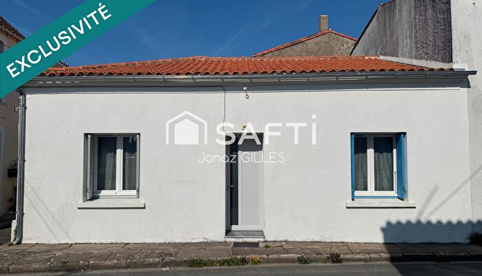 Maison à vendre - Le Château-dOléron - 3 pièces - 2 chambres