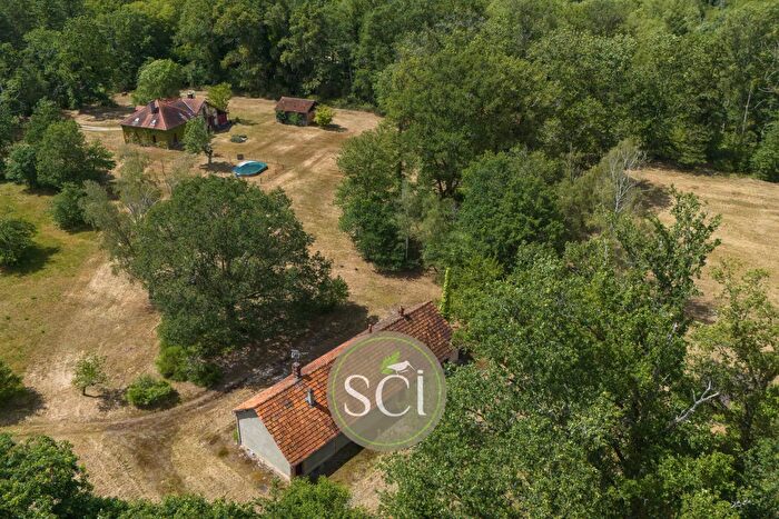 Maison 18 pièces à vendre - Brinon-sur-Sauldre