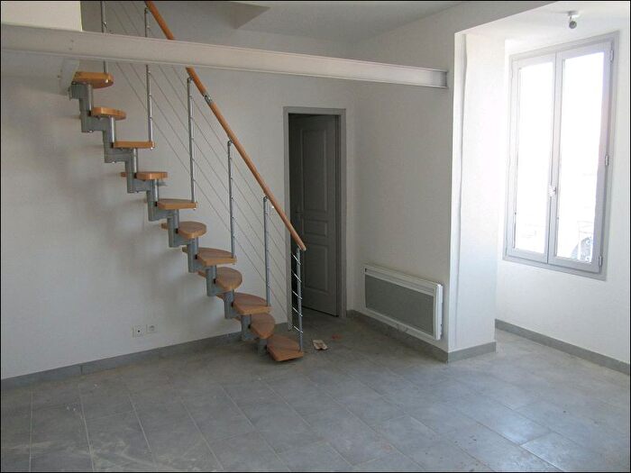 Appartement à louer - Béziers, Centre-ville, Palais des Congrès, Garibaldi, Gambetta - 3 pièces - 2 chambres