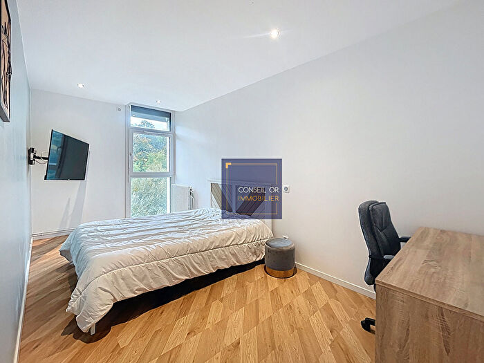 Appartement à louer - Oullins, Centre-ville - 1 pièce - 1 chambre