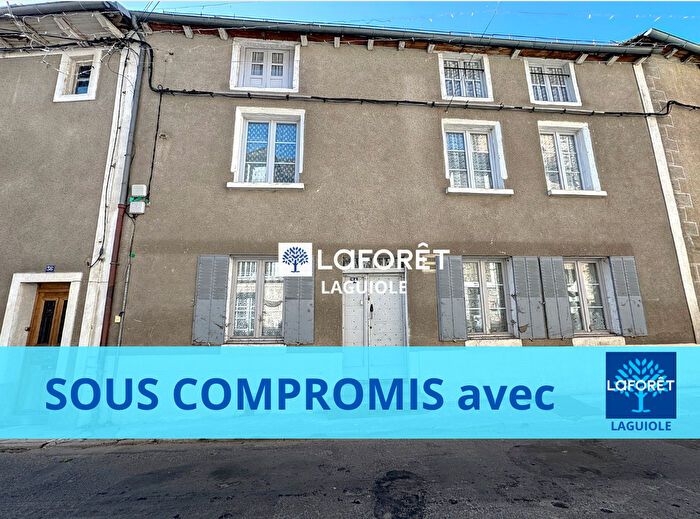 Maison à vendre - Chaudes-Aigues - 5 pièces - 3 chambres