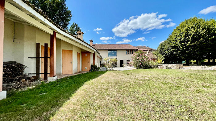 Maison à vendre - Jons - 7 pièces - 3 chambres