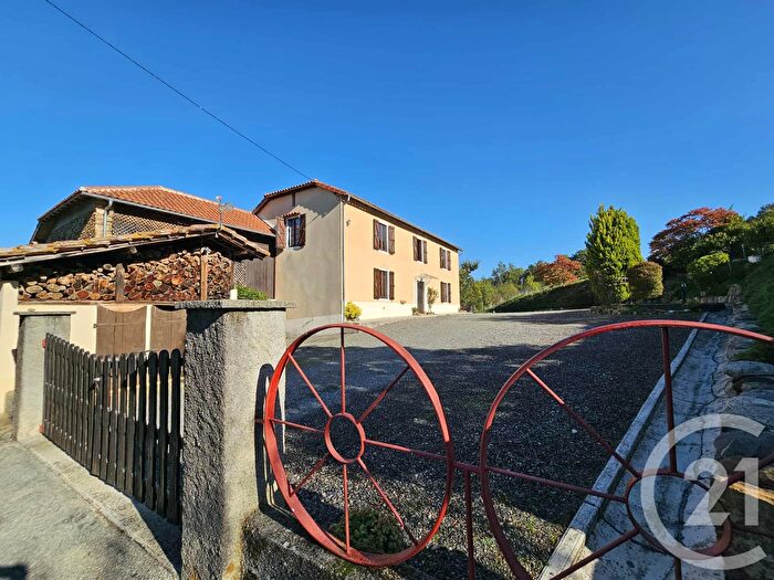 Maison 4 pièces à Lassales, à vendre