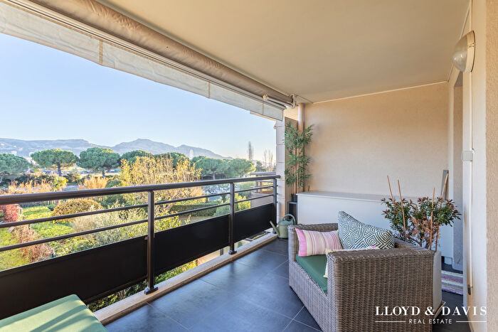 Appartement à vendre - Marseille e , La Plage - 3 pièces - 2 chambres