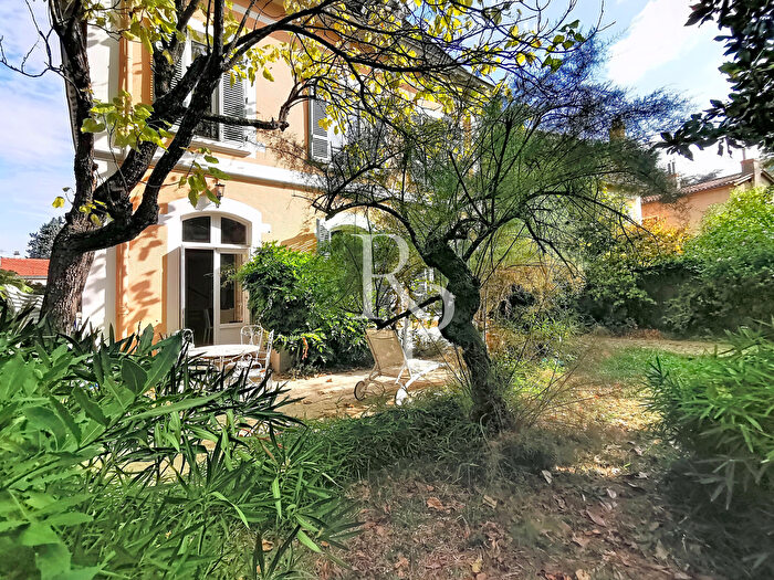 Maison 12 pièces à vendre à Lyon 5ème, Saint-Just, Saint-Irénée, Fourvière