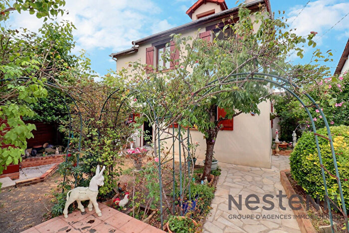 Maison 5 pièces à Neuilly-sur-Marne, Arpents, à vendre
