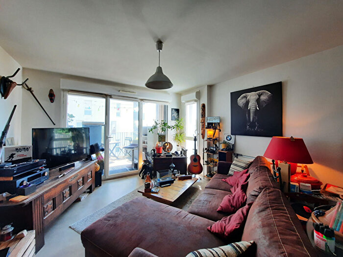 Appartement à vendre - Saint-Nazaire, Saint-Marc - 2 pièces - 1 chambre