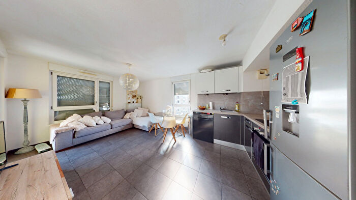 Appartement à vendre - Strasbourg, Neudorf, Saint-Urbain, Landsberg - 3 pièces - 2 chambres