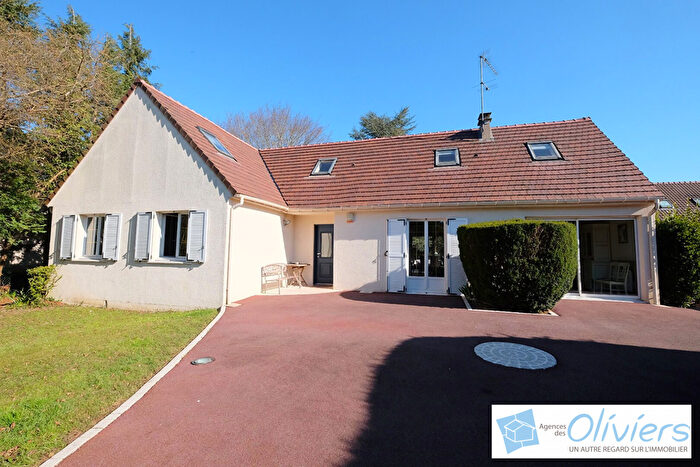 Maison à vendre - Cernay-la-Ville - 8 pièces - 5 chambres