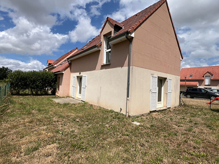 Maison à louer - La Neuve-Lyre - 5 pièces - 3 chambres
