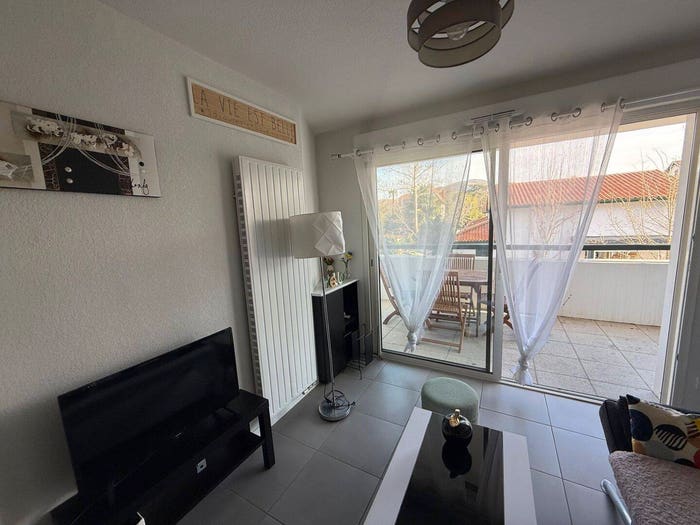 Cambo-les-Bains : Appartement 2 pièces à louer