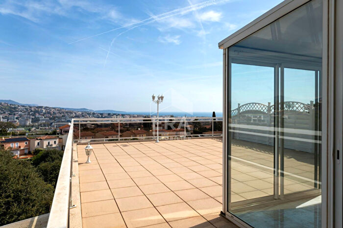 Appartement 4 pièces à louer à Saint-Laurent-du-Var, Jacquons, Plateaux Fleuris