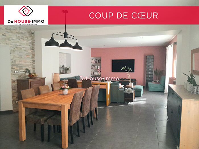 Maison à vendre - Le Louroux-Béconnais - 7 pièces - 4 chambres