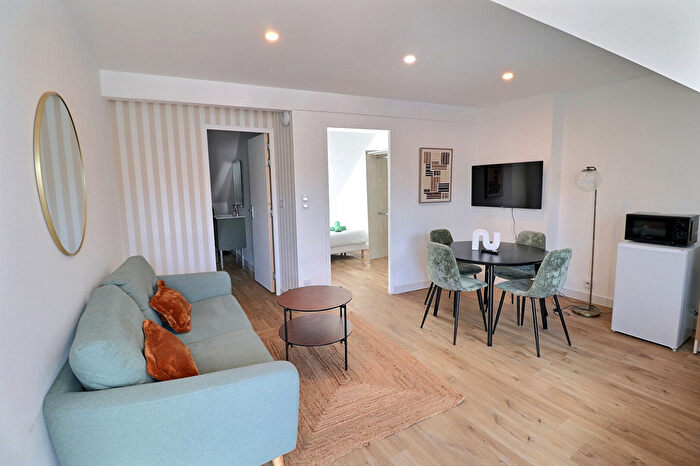 Appartement à vendre - Landerneau, Le Roudous - 2 pièces - 1 chambre