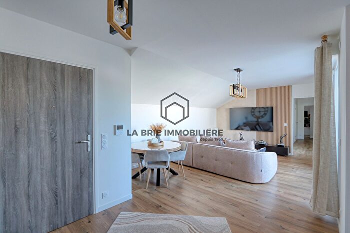 Appartement 5 pièces à vendre - Brie-Comte-Robert