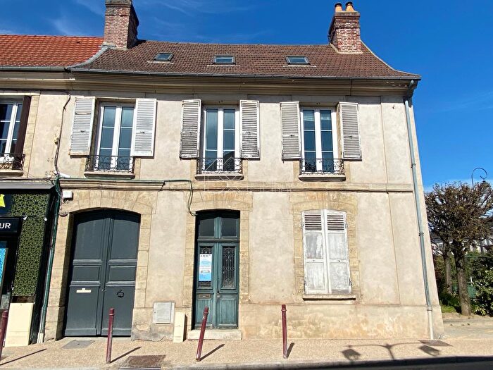 Maison 5 pièces à Rosny-sur-Seine, à vendre