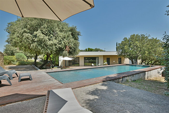 Maison 5 pièces à Nîmes, Mas de Lauze, Carreau de Lanes, à vendre