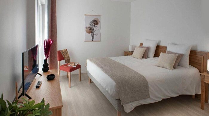 Appartement à louer - Hôpital, Brive-la-Gaillarde - 1 pièce