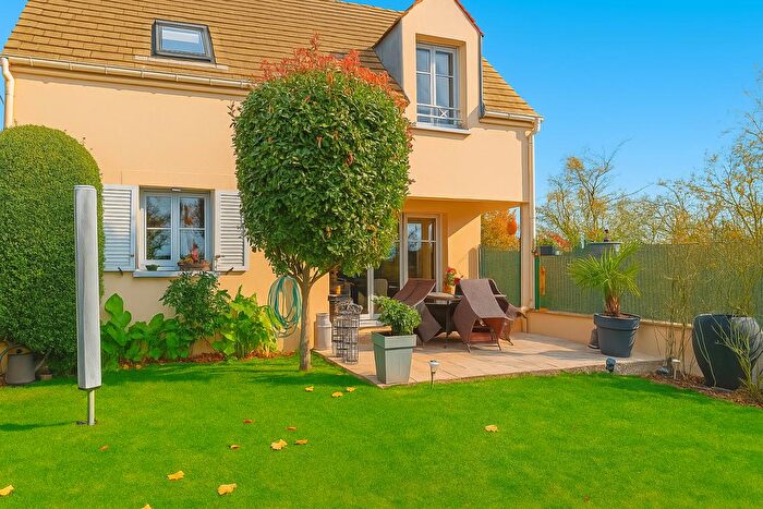 Maison à vendre - Ecquevilly - 5 pièces - 3 chambres