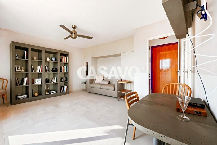 Appartement à vendre - Antibes, Coeur de ville - 1 pièce - 1 chambre