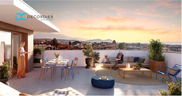 Appartement à vendre - Thonon-les-Bains, Est - 4 pièces - 3 chambres