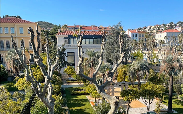 Appartement 3 pièces à vendre à Hyères, Centre-ville