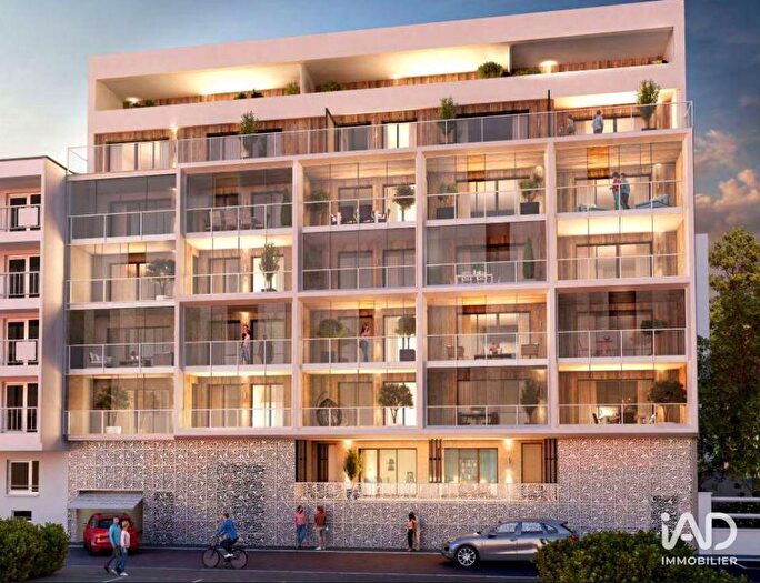 Appartement à vendre - Chambéry, Centre-ville - 4 pièces - 3 chambres