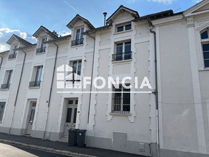 Appartement à louer - Ville Sud, Fontainebleau - 3 pièces - 2 chambres