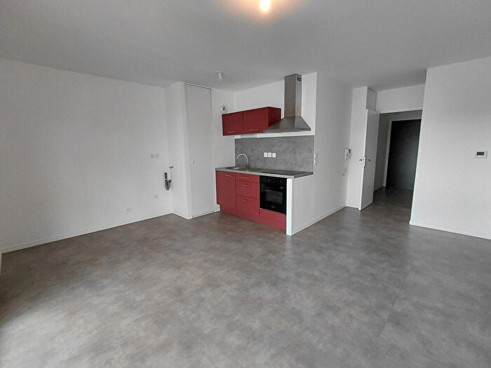 Appartement à louer - Lanester, Kerentrech, Rives du Scorff - 3 pièces - 2 chambres