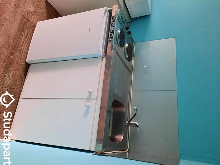 Appartement à louer - Jules Guesde, Troyes - 1 pièce