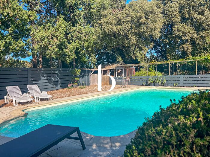Uzès - Maison 8 pièces à vendre
