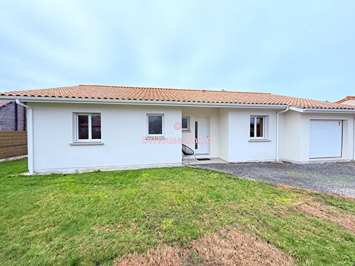 Maison à vendre - Naujac-sur-Mer - 4 pièces - 3 chambres