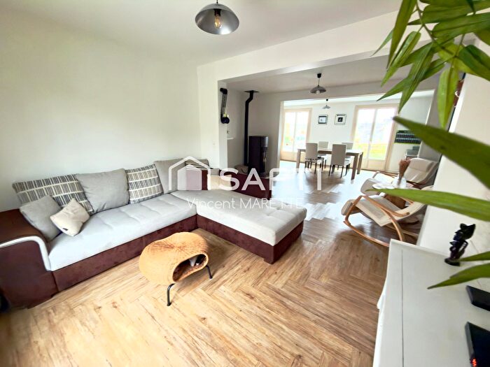 Maison à vendre - Saint-Leu-dEsserent - 5 pièces - 4 chambres