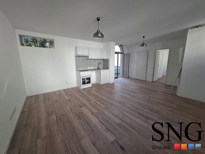 Appartement à louer - Centre Historique, Moissac - 3 pièces - 2 chambres