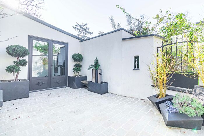 Versailles, Notre Dame : Maison 6 pièces à vendre